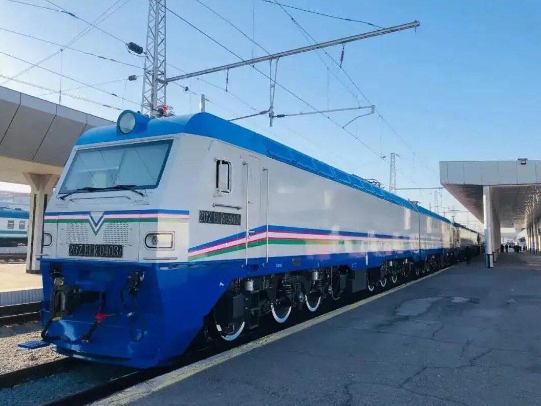 All 60 electric locomotives exported from China to Uzbekistan were ...