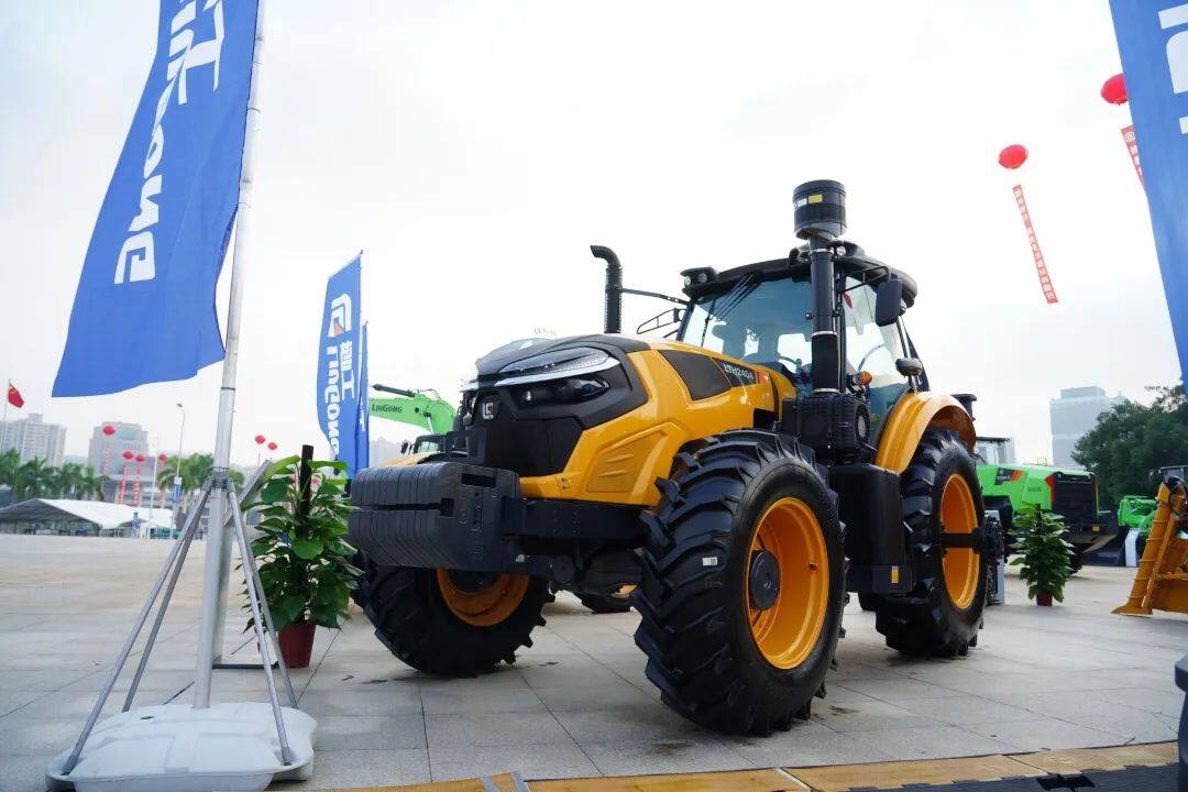 Green and Efficient | LiuGong's Latest Products "Shiny" at the CAEXPO ...