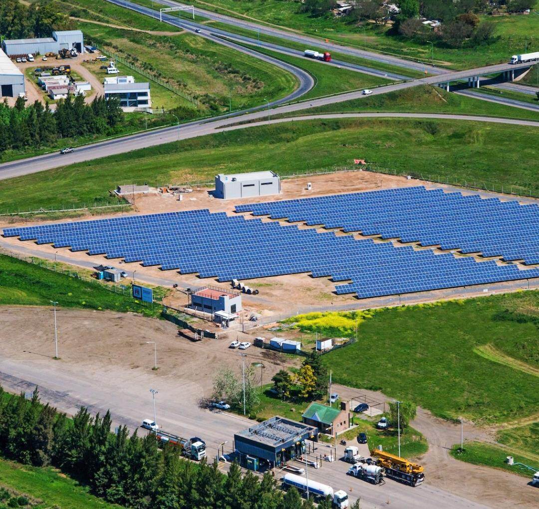 Argentina's YPF Luz signs 500MW solar contract--Seetao