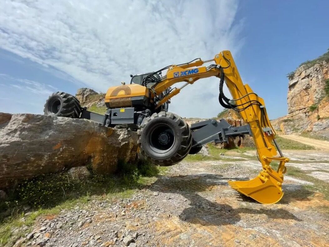 XCMG ET120 Walking Excavator--Seetao