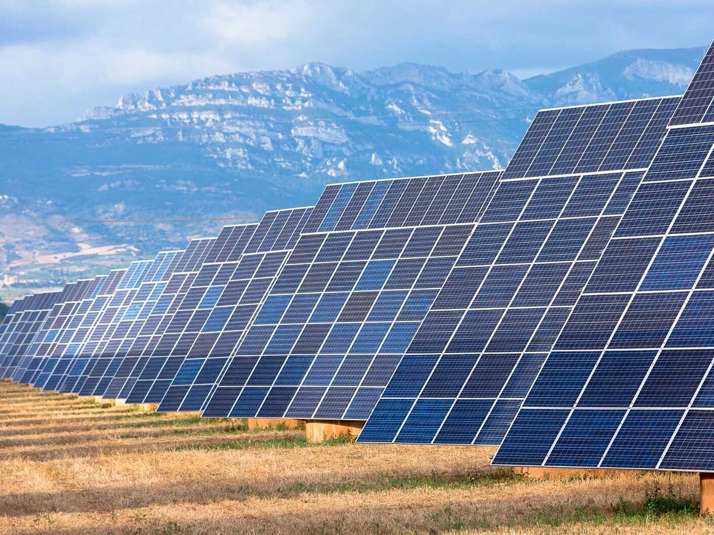 Perfect energy layout! Iberdrola wins 375MW solar project in Spain--Seetao