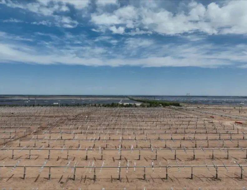 Jinta County Jingliang 200MW Photovoltaic Power Generation Project--Seetao