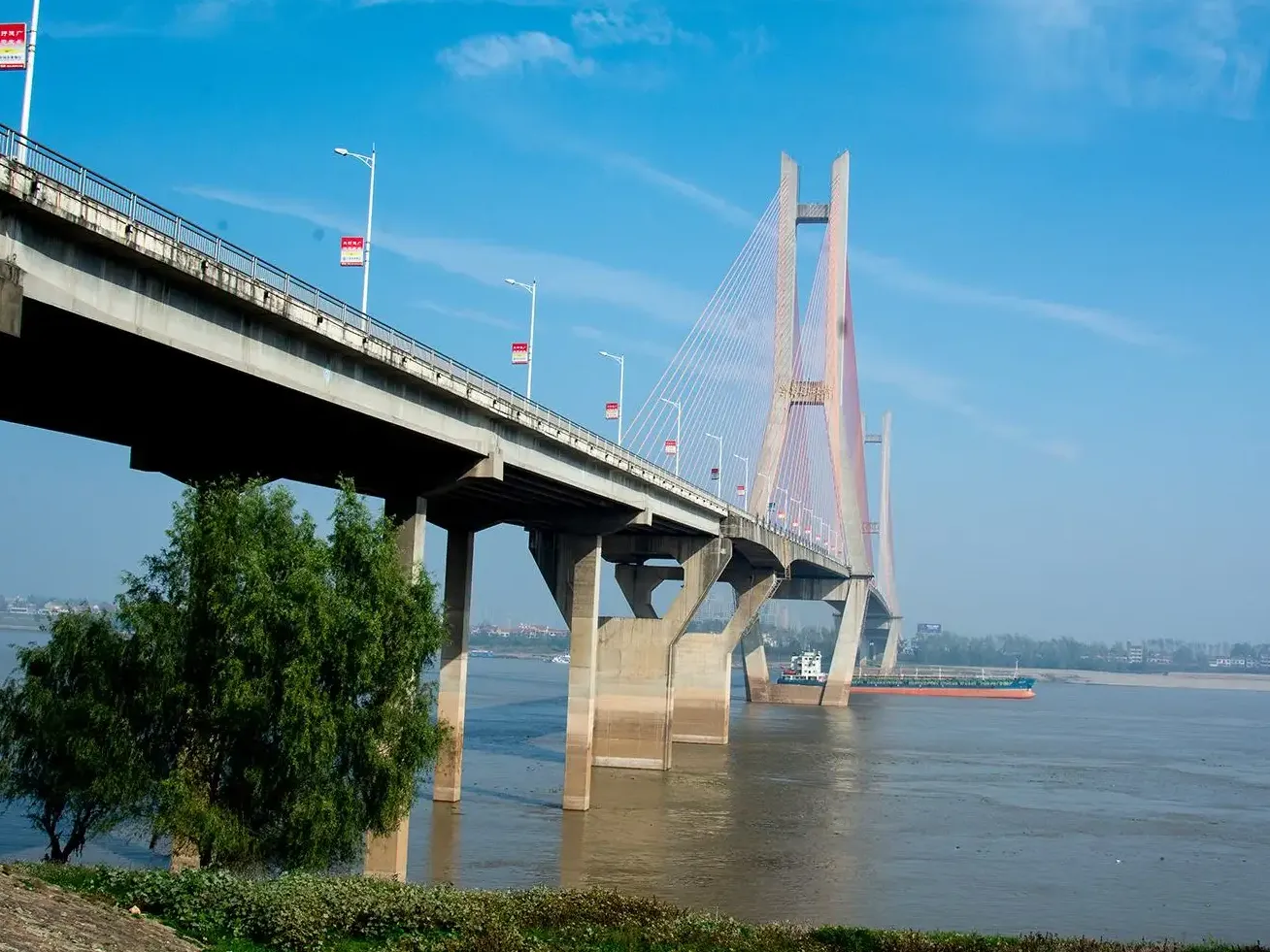 Guangzhou Wanlong Bridge project won the bid--Seetao