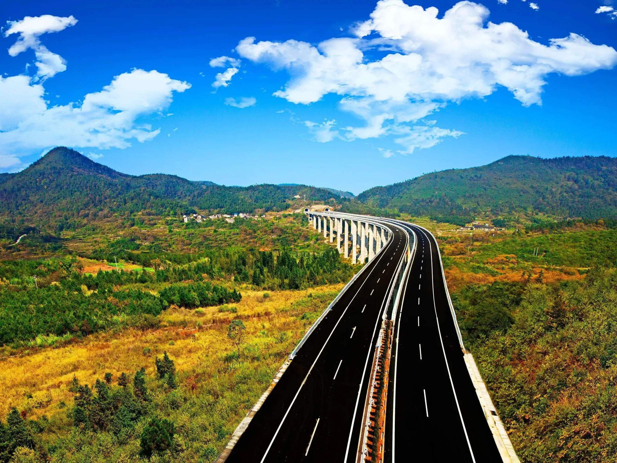 Winning the bid for the Keshiketeng Chengde Line Project of Danxi ...