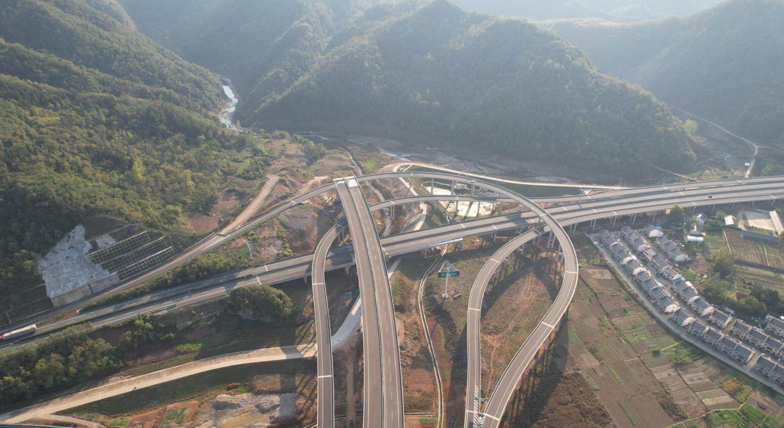 Invest 22 billion! Commencement of Shiyan Wuxi Expressway--Seetao