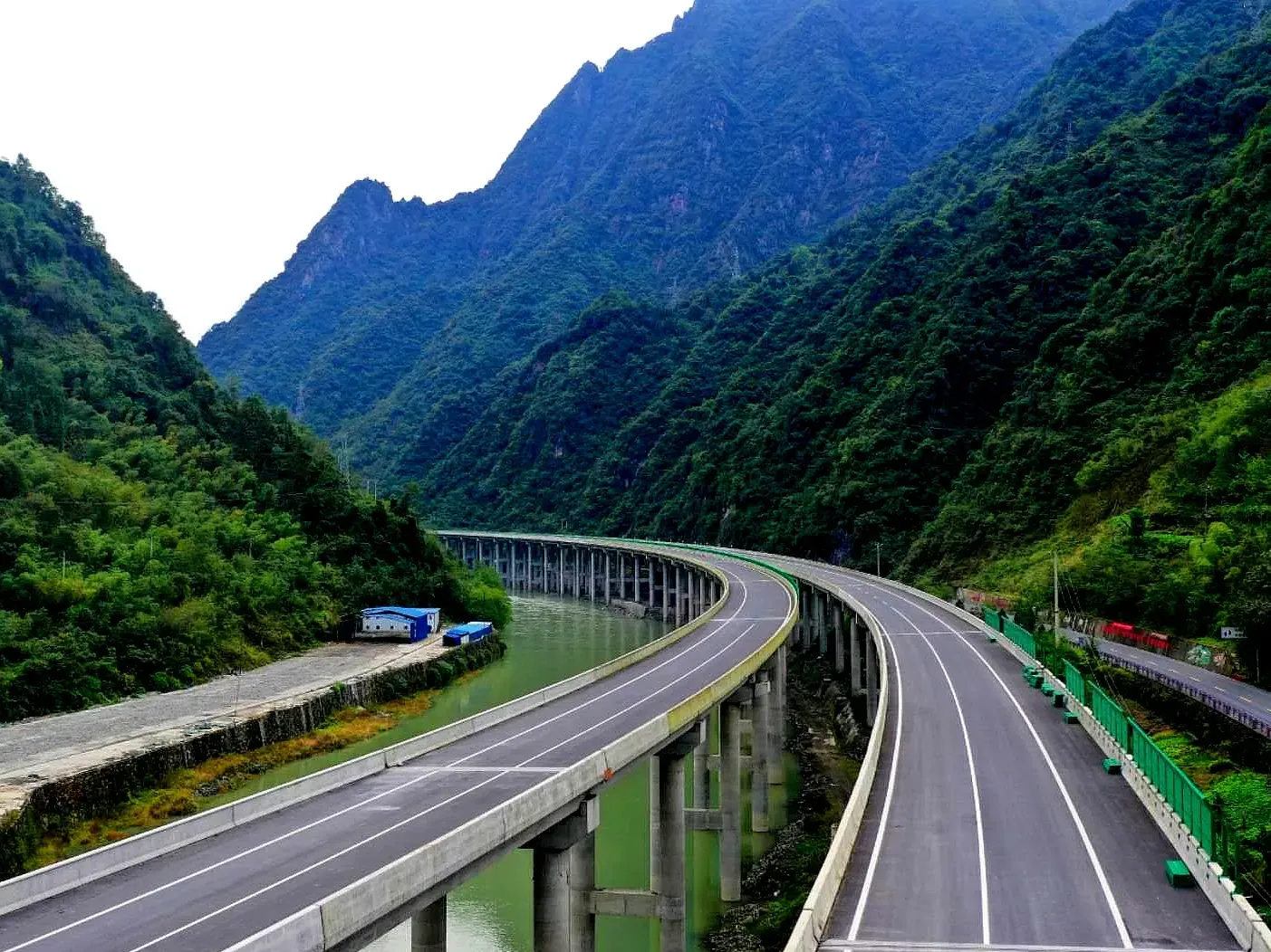 Centralized commencement of six highway projects in Shaanxi Province ...