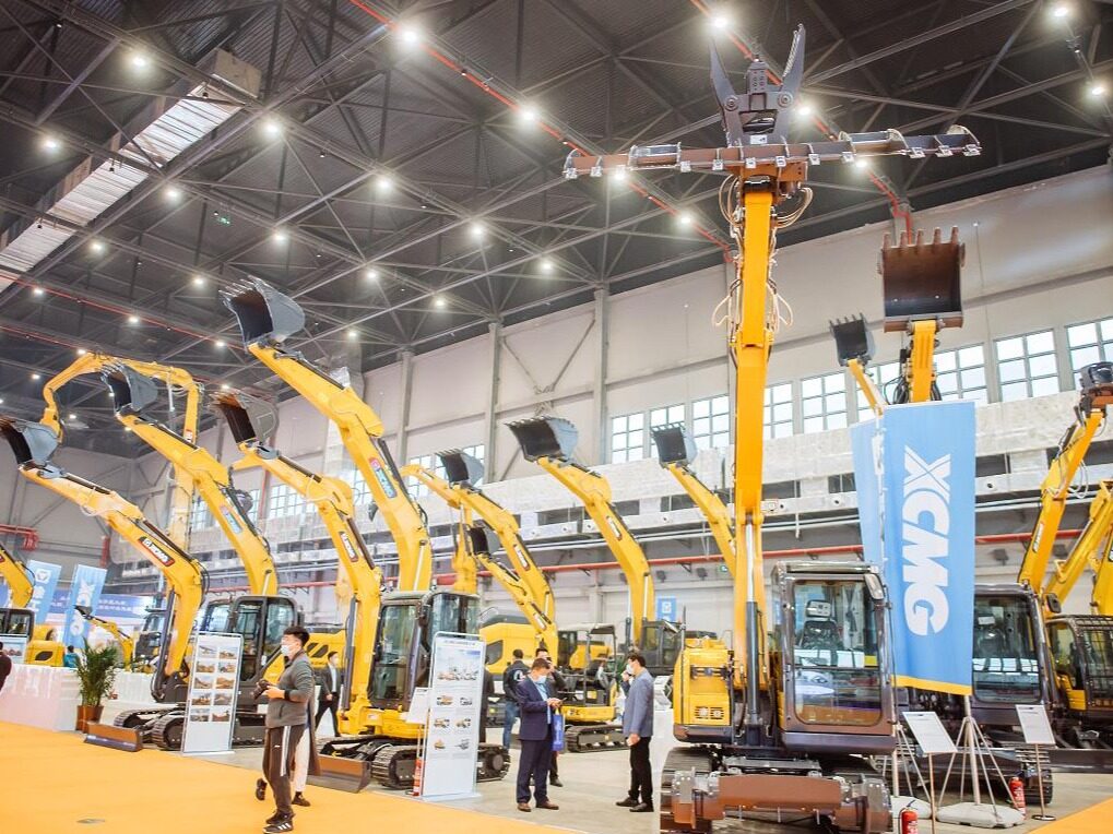 Leading the G era, visiting XCMG how to stir up the four national storms--Seetao