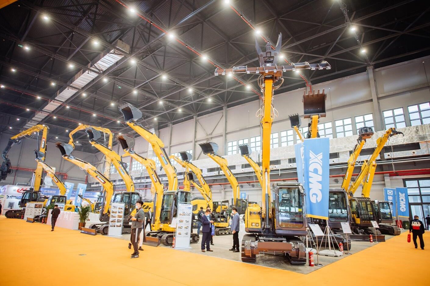 Leading the G era, visiting XCMG how to stir up the four national storms--Seetao