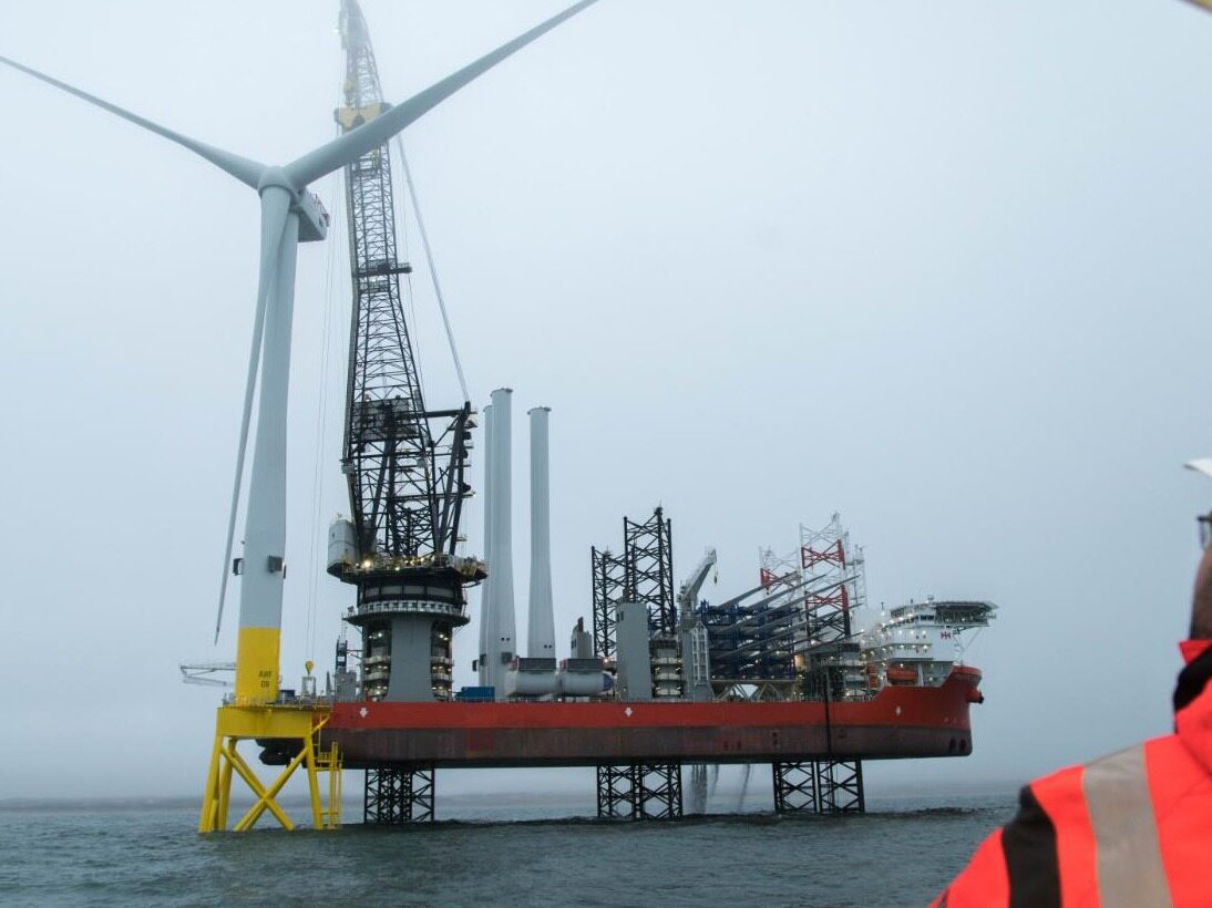 Port Blaise and Van Oord sign the contract for Sofia offshore wind farm ...