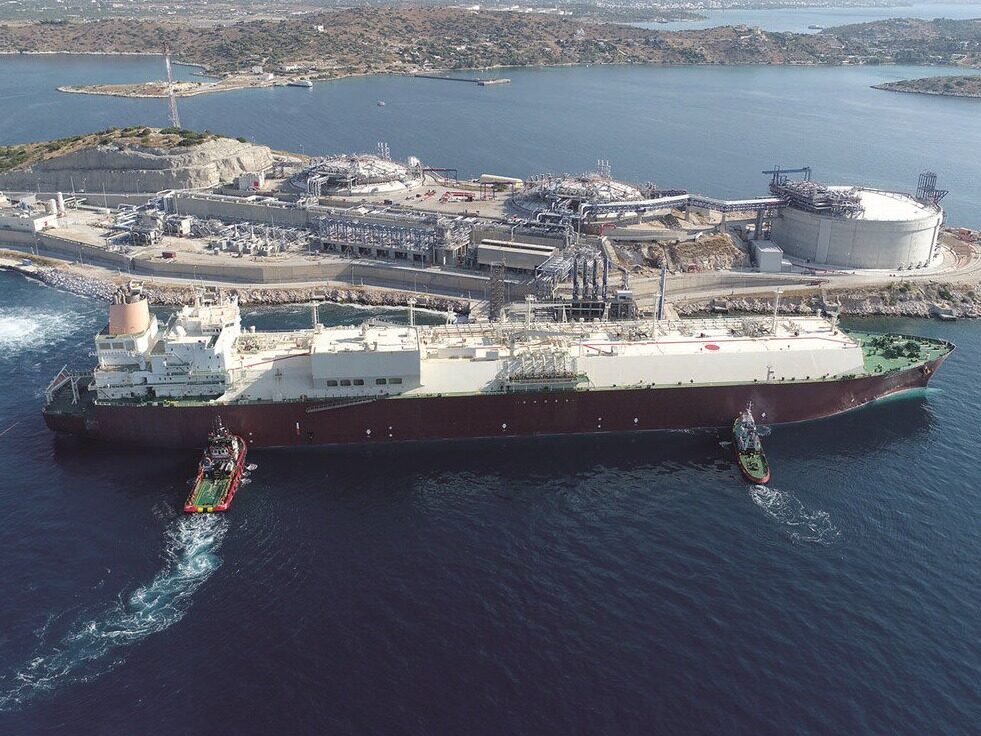 Sinopec and Qatar Energy signed a 27 year natural gas supply agreement ...