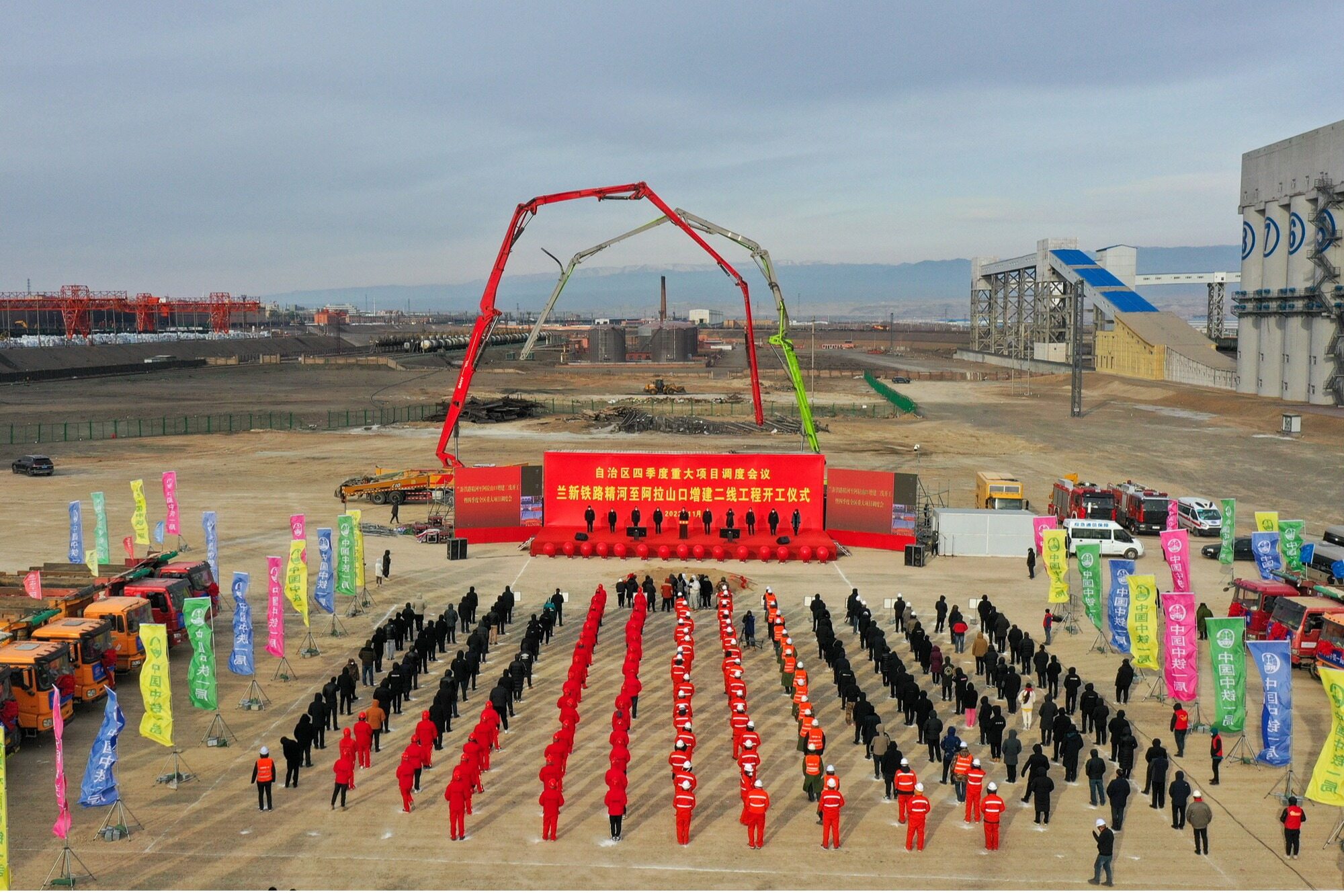 Lanzhou-xin Railway Jinghe to Alashankou section of the second line ...
