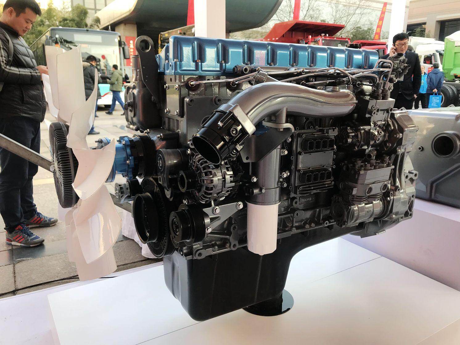 Weichai WP10.5H engine is the first choice for power of parent car--Seetao