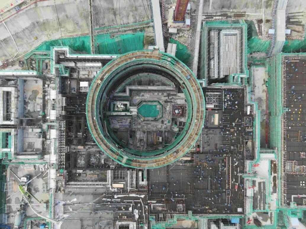 Installation of Linglong I Nuclear Island, the world's first reactor ...