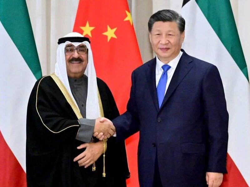 Xi Jinping Meets with Kuwaiti Crown Prince Mishaal in Riyadh--Seetao