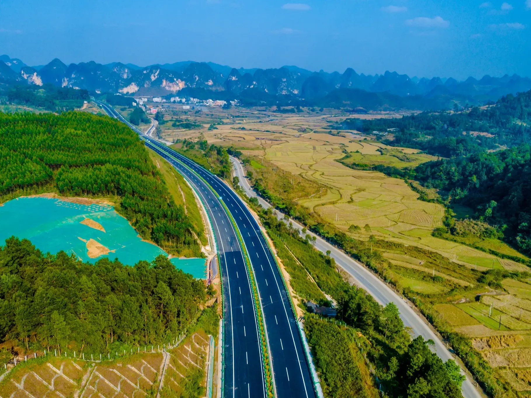 Bid Opening of Guangxi Guigang Jingxingye Bobai Highway Project--Seetao