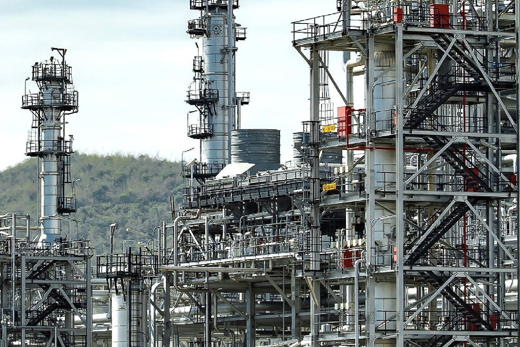 NEOM signs green hydrogen agreement with international banks--Seetao