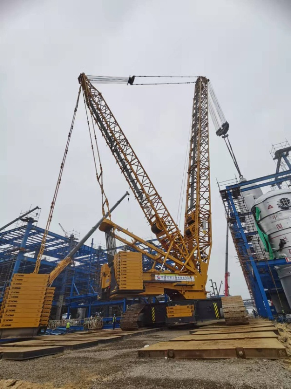 SXPCCC completed the hoisting work of Hainan Yisheng Petrochemical ...