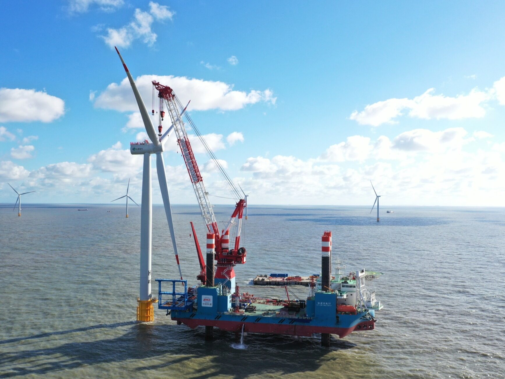 Three Gorges signed a 300MW offshore wind power project in Jinshan ...