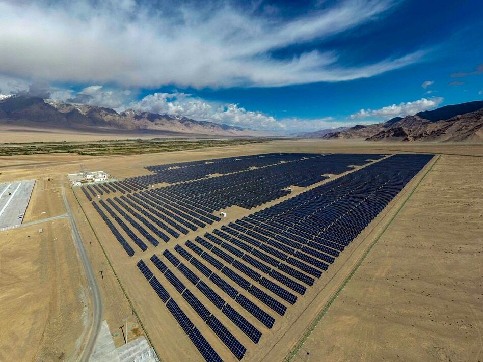Hitech New Energy 1GW Photovoltaic + Photothermal Project Officially ...