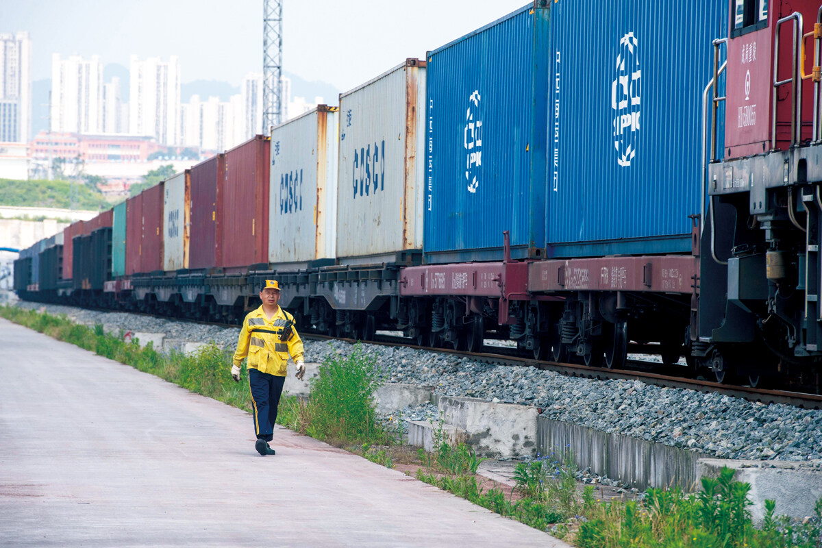 Inland ports become world transfer stations--Seetao