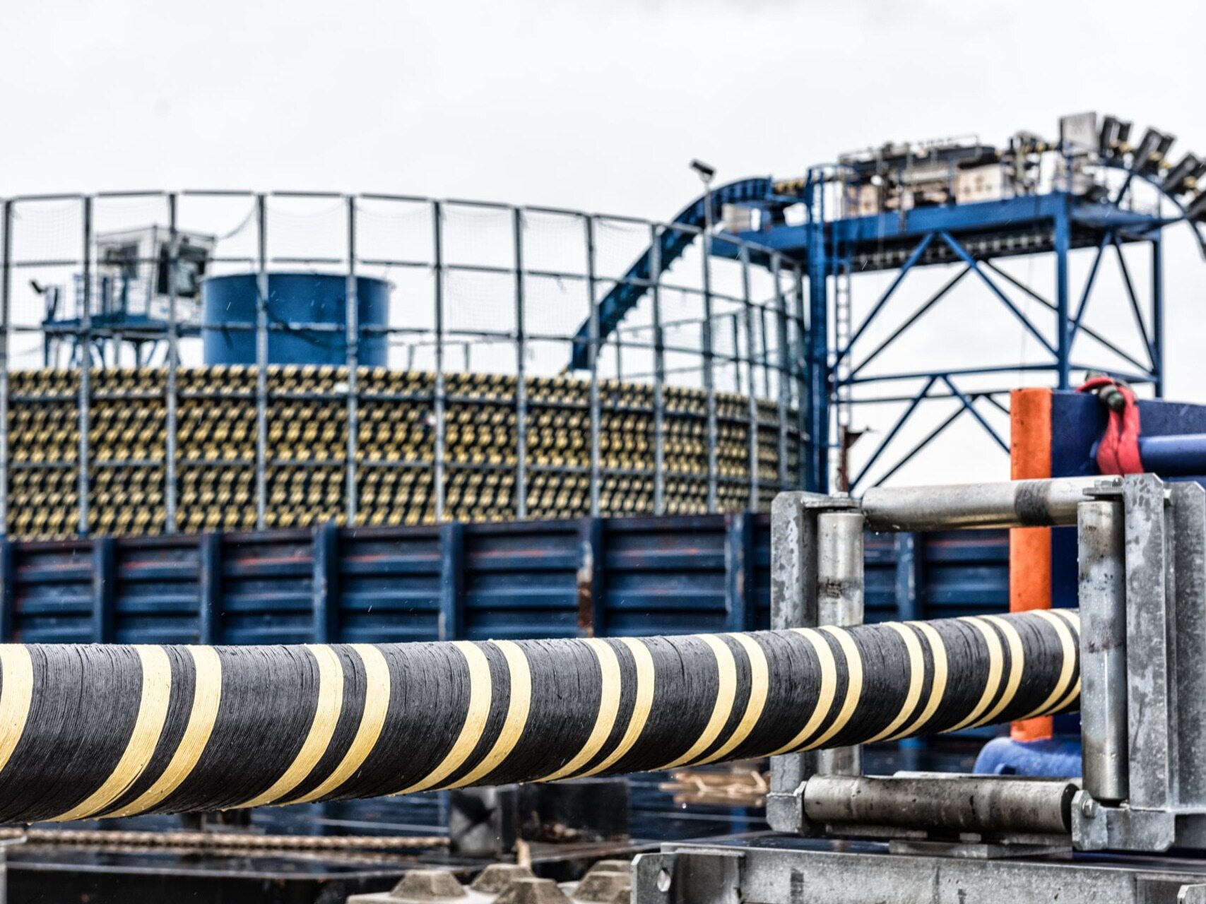 TenneT awards cable contract for Dutch offshore wind farm to NKT and ...