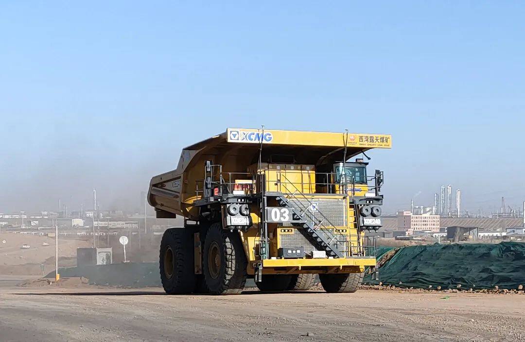 Unmanned driving, "smart" to see XCMG's super mine car show off--Seetao