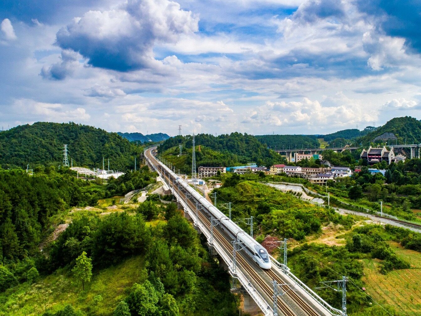 Beijing Xiong'an New Area high-speed rail project opens bids--Seetao
