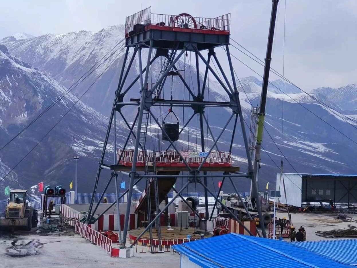 QHJK: تم الترويج بالكامل لبناء عمود التهوية للنفق 2 # في جبل Qilian ...