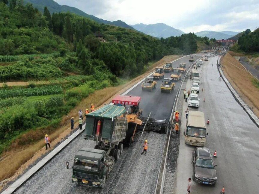 ستبدأ هونان في إنشاء 6 طرق سريعة جديدة في عام 2023--Seetao