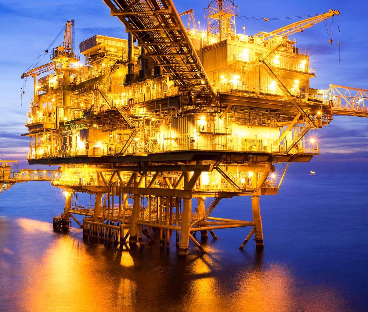 BP开始从Argos平台开始生产价值90亿美元的Mad Dog2油田项目--见道网