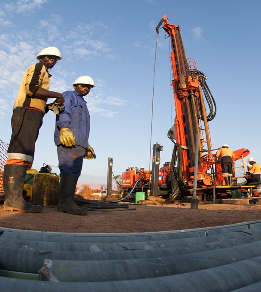 Two Chinese companies win overseas mining projects--Seetao