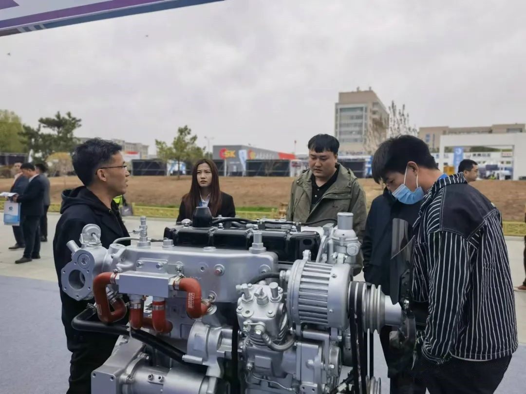 Dongfanghong diesel engine participated in Ordos International Coal ...