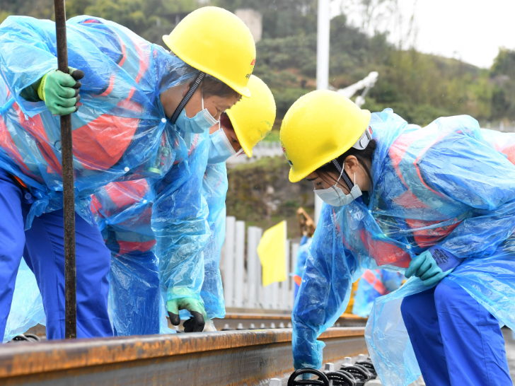 The Zhanhai high-speed railway will officially start construction in 2023--Seetao