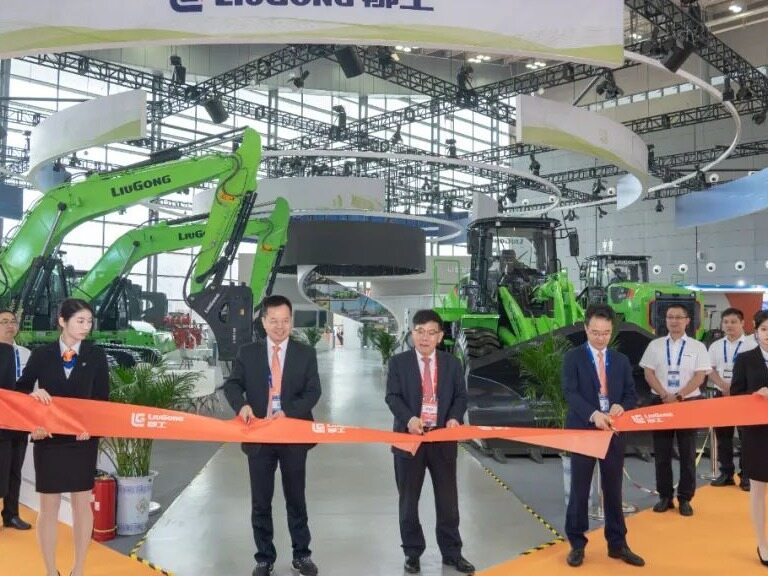 Wisdom and Green | LiuGong's electrified all-star lineup debuts!--Seetao