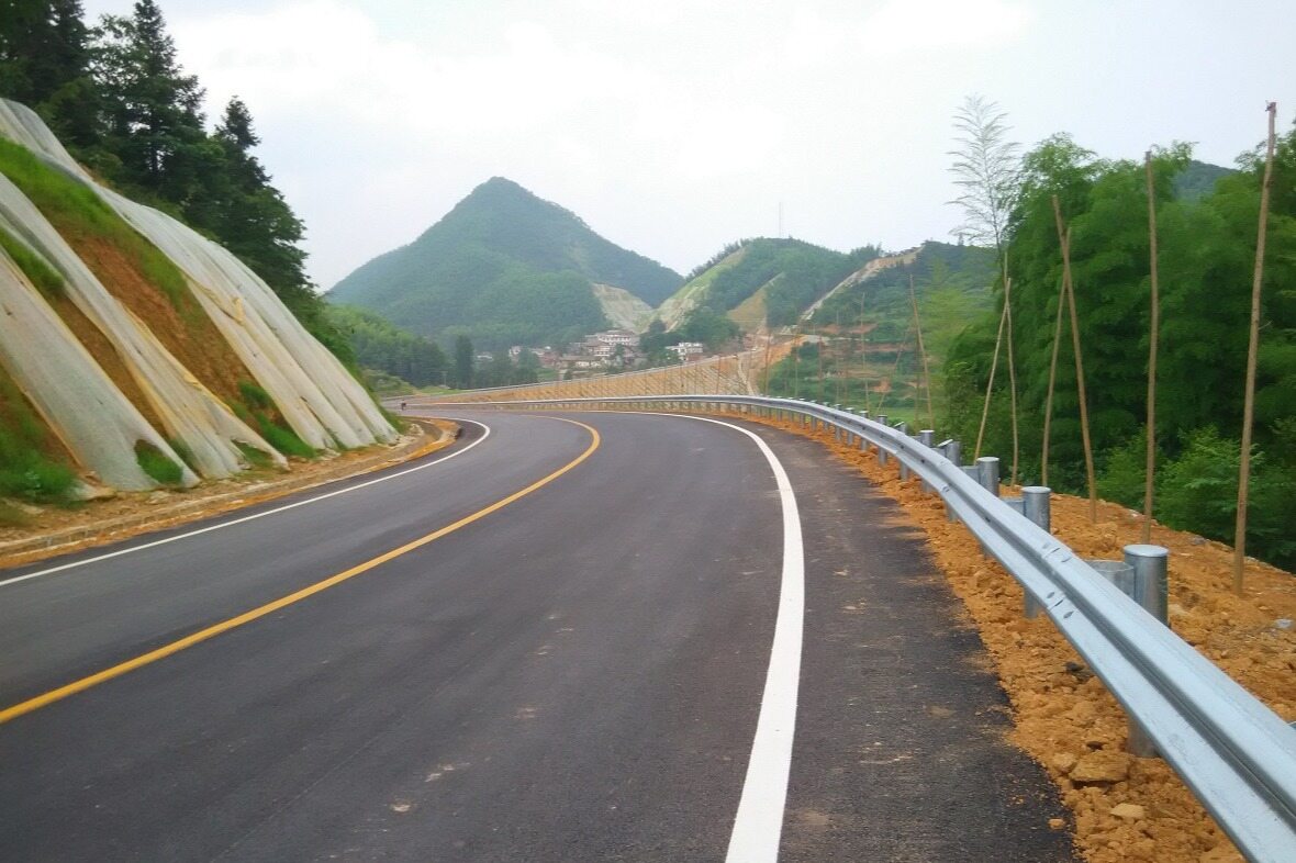 Seven road reconstruction projects in Sichuan Province won the bid--Seetao