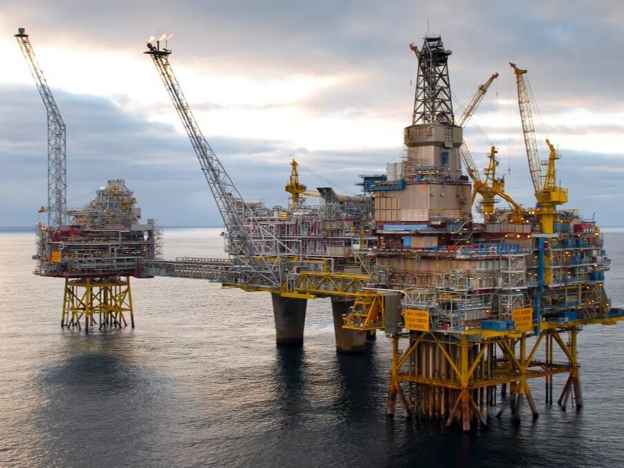 Italy's Saipem secures around $850m in oil contracts in Black and North ...