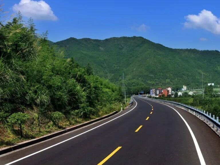 خفى خطط لتحويل أكثر من 40 من الطرق الريفية في عام 2023--Seetao