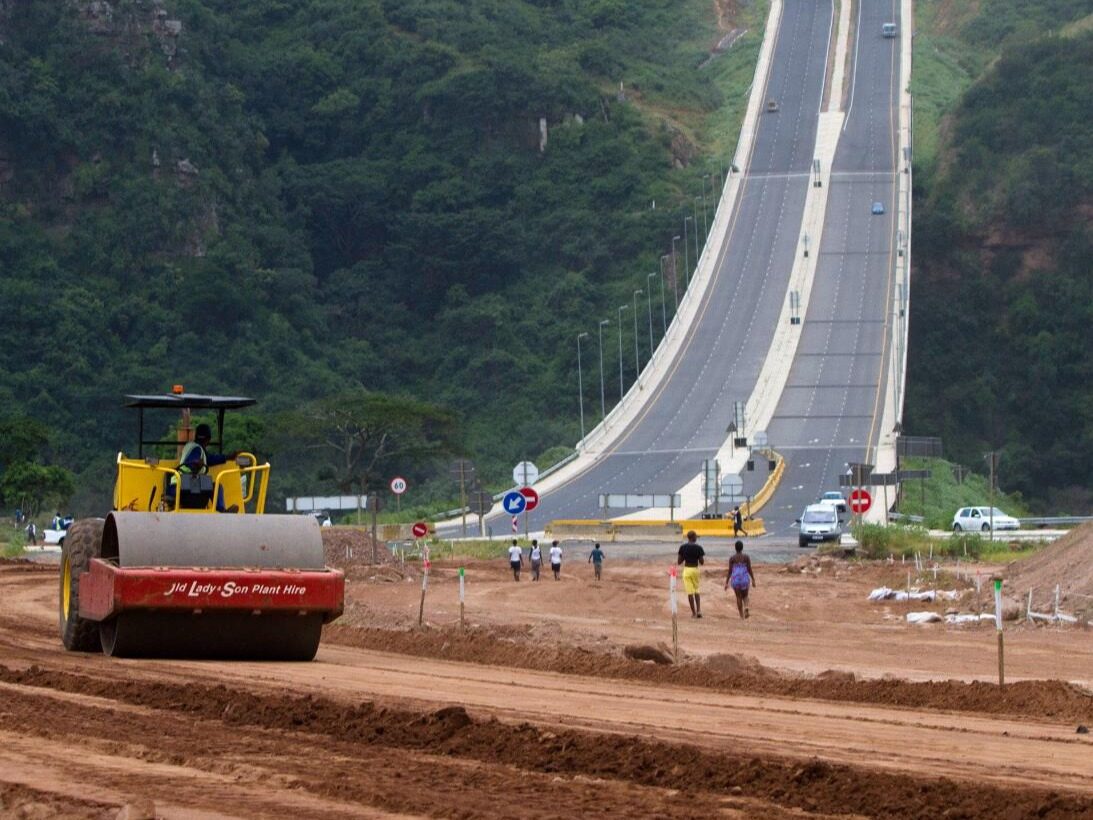 Construction of Abidjan-Lagos Corridor highway project in West African ...