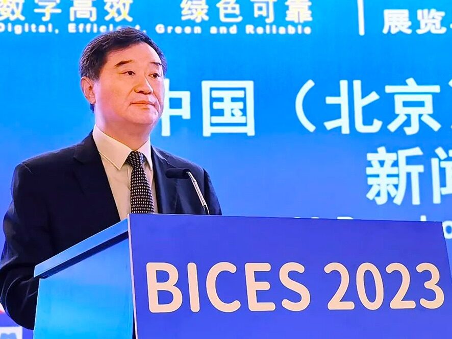 رئيس مجلس الإدارة Su Zimeng: اتجاه التشغيل في صناعة آلات البناء وتوقعات BICES 2023--Seetao