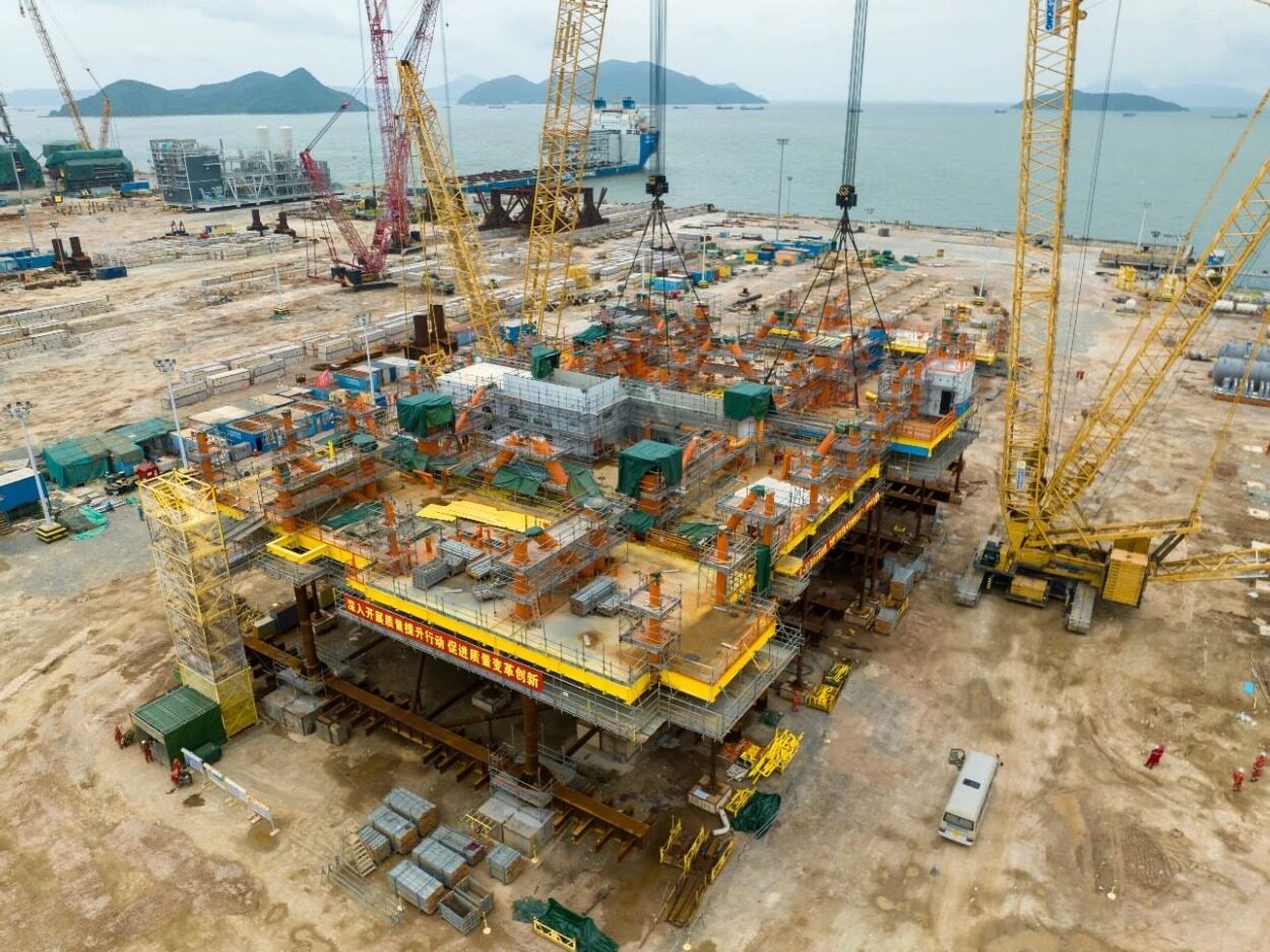 Liuhua 11-1 Offshore Oil and Gas Platform Final Assembly Start--Seetao
