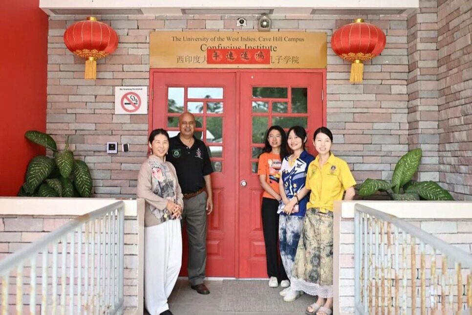 Chinese projects continue the friendship between China and Barbados--Seetao