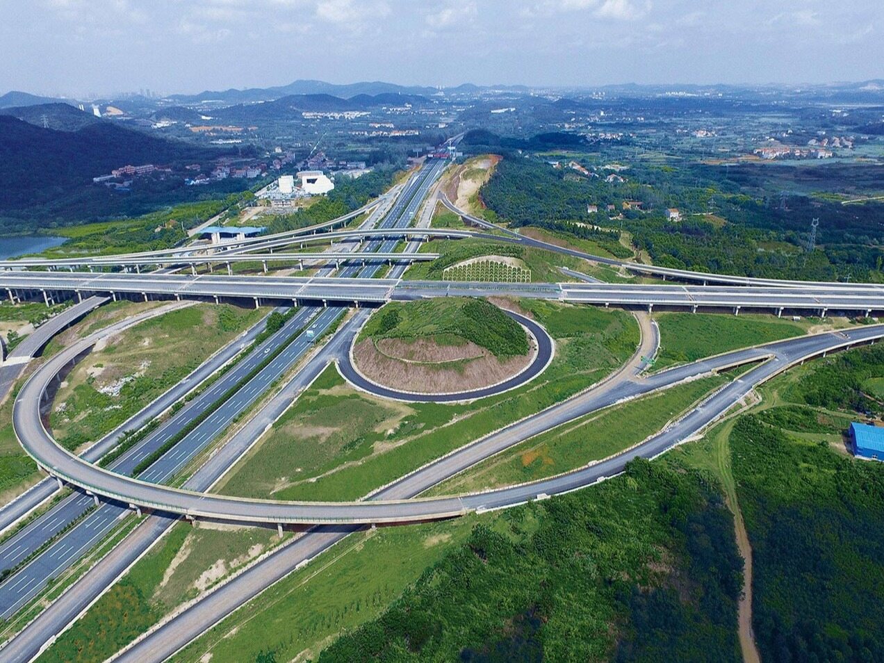 Hubei Fangxian to Wufeng Expressway Xingshan Section Initiates Bidding ...