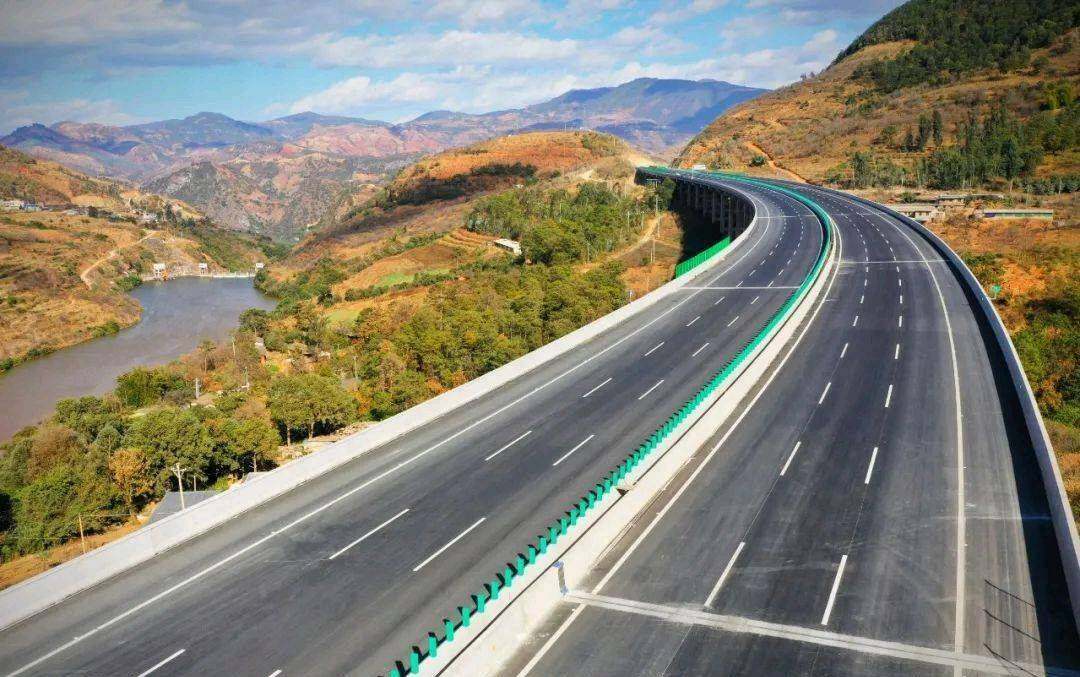 Announcement of Winning the Bid for Two Yunnan Expressway Projects--Seetao