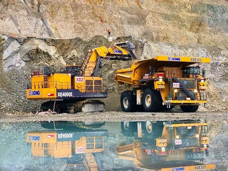 XCMG's 100 ton mining giant battles in South America--Seetao