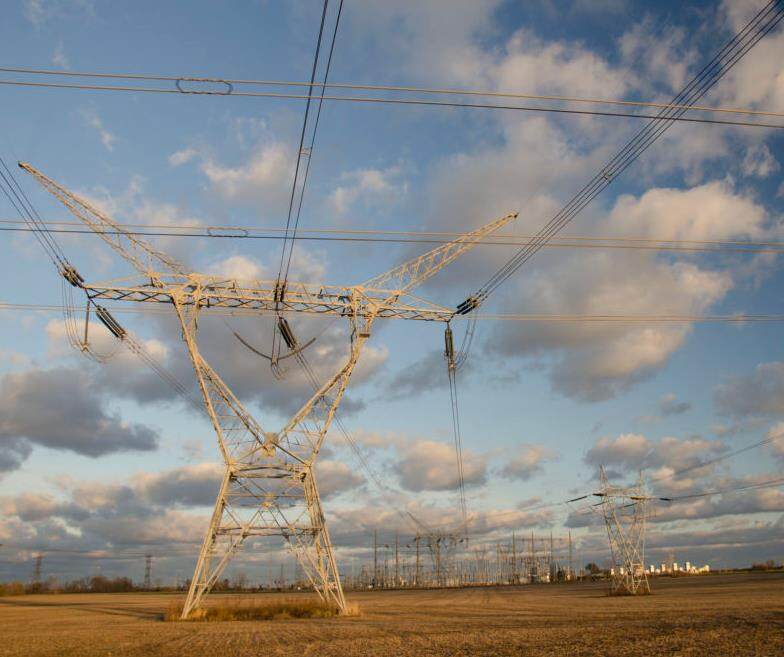 الطاقة الحديثة لبناء خط نقل في المملكة العربية السعودية 525KV HVDC--Seetao