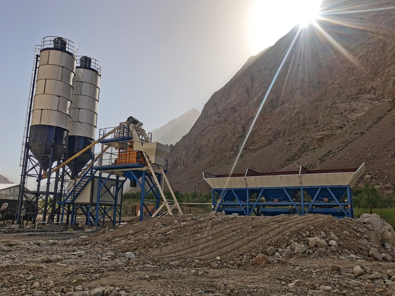 Central Asia Project! Shantui Jianyou Concrete Mixing Station--Seetao