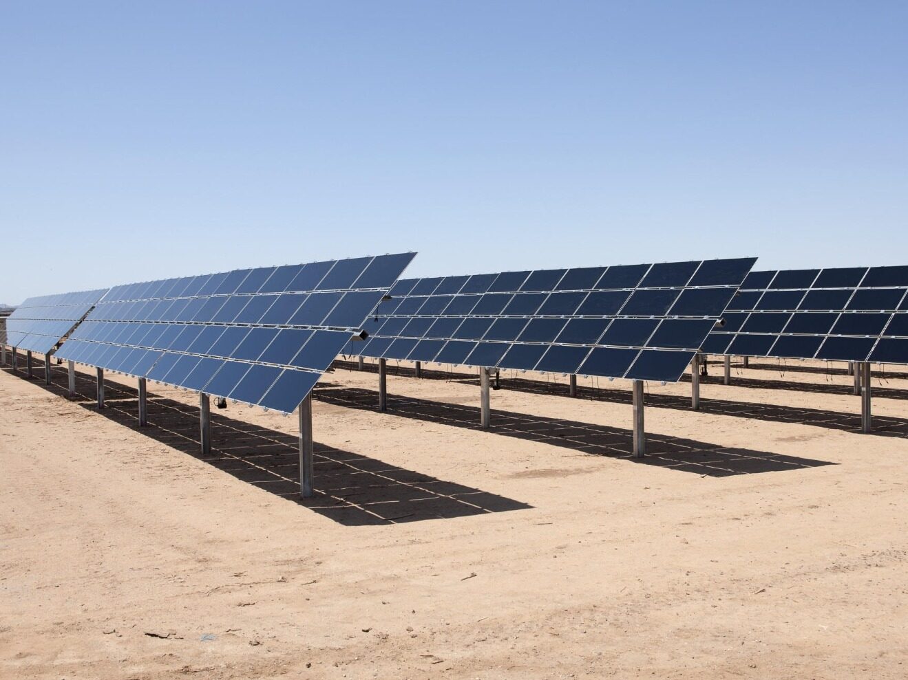 EWEC在阿联酋启动1.5GW太阳能项目招标--见道网