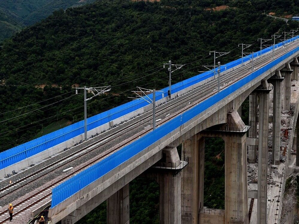 The South Shenzhen High Speed Railway is about to fully commence ...