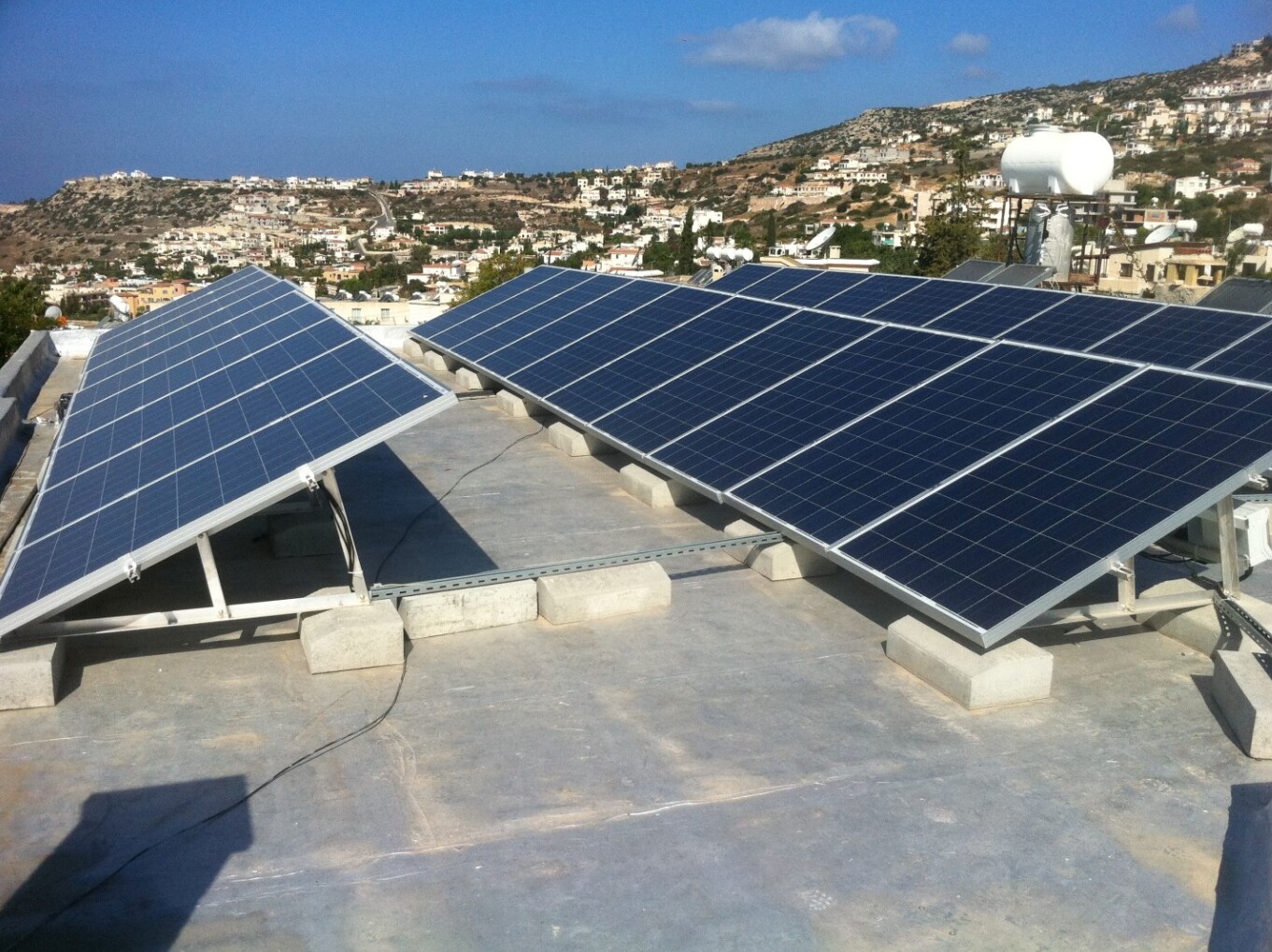 Repsol launches 204MW Spanish solar photovoltaic project--Seetao