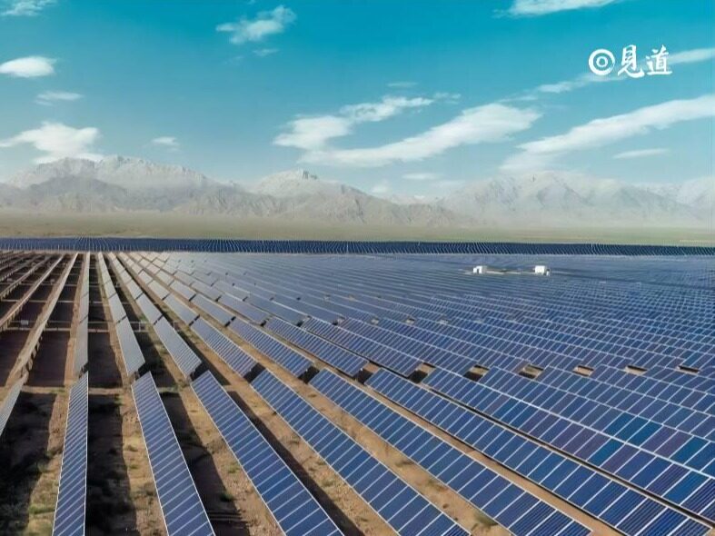 Xinjiang Urumqi 3.5GW photovoltaic project connected to the grid--Seetao